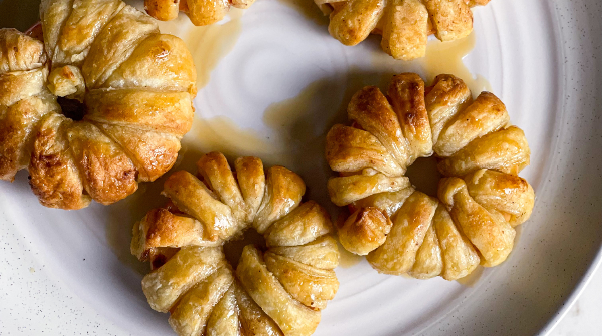 Apple Pastry Puffs - Buy-Low Foods